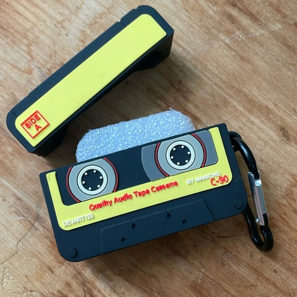 Portable Audio & Video | Vintage Retro Cassette Tape Air Pods Carrying ...